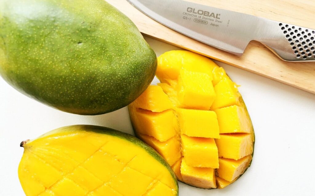 Mango peel also has many benefits, if you know, don't throw away mango ...