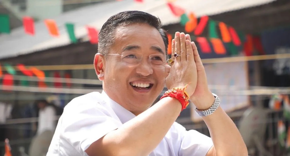 The CM of Sikkim wishes everyone a happy Losoong and Namsoong ...