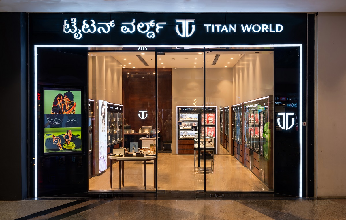 Titan World unveils exclusive Mother’s Day perfume-making experience ...